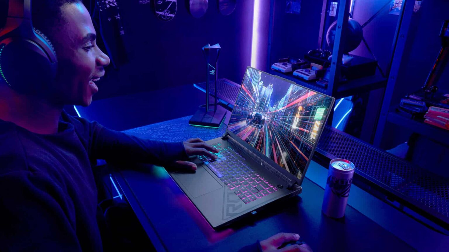 The Evolution of Laptops for iGaming: From Casual Play to Professional ...